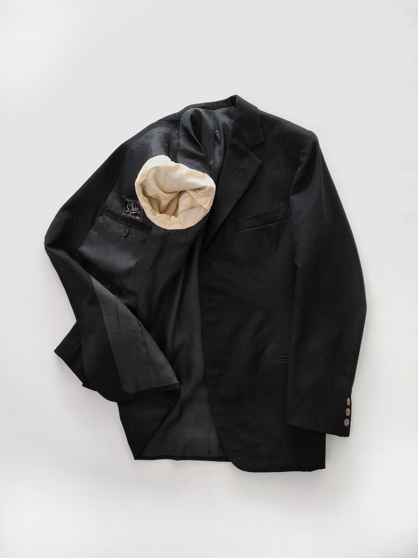Su Misura Suits in Wool – A.A